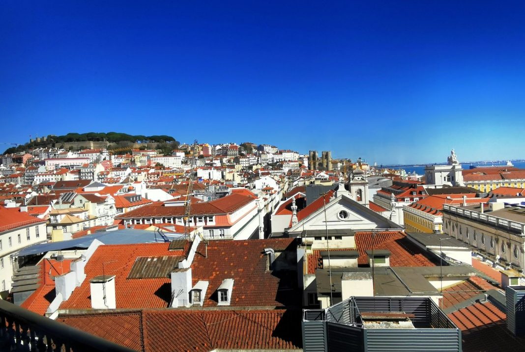 Lisbon relaxes rules for short term rentals