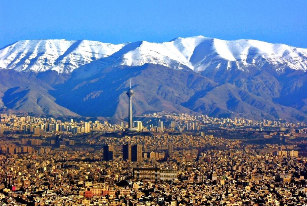 Airlines suspend Middle East flights amid rising U.S.-Iran tensions